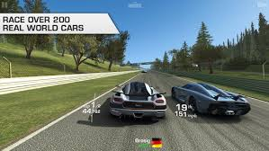 Real Racing 3 review - MOMENT GAMES